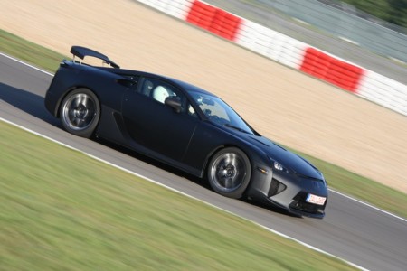 Lexus LFA, información e imágenes oficiales