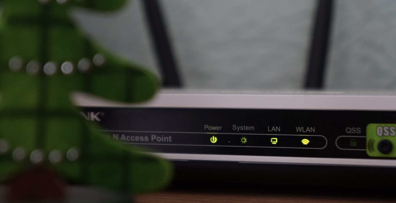 Un hacker está infiltrándose en miles de routers vulnerables y los está ...