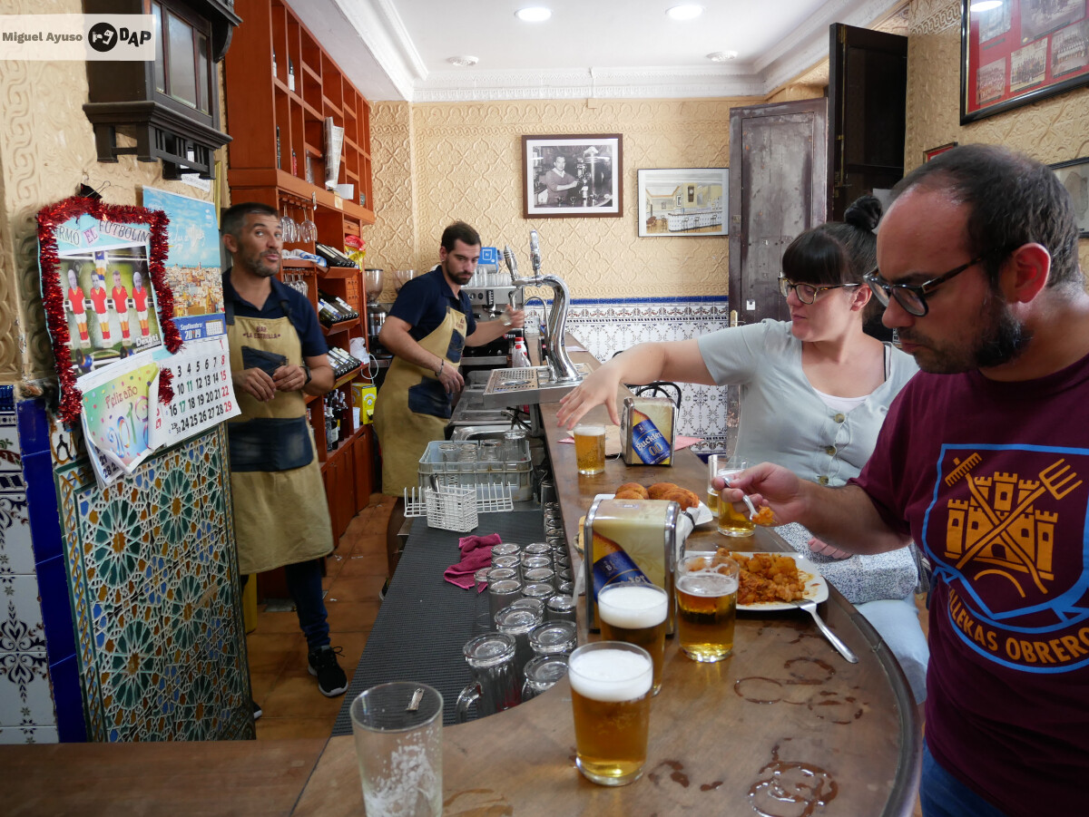 Dónde comer en Cádiz barato y bien: restaurantes y bares de tapas ...
