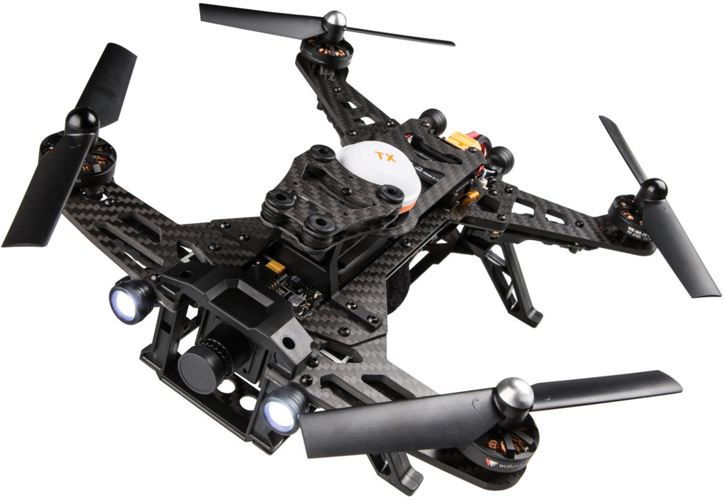 Siete drones de competición listos para sacarlos a hacer carreras