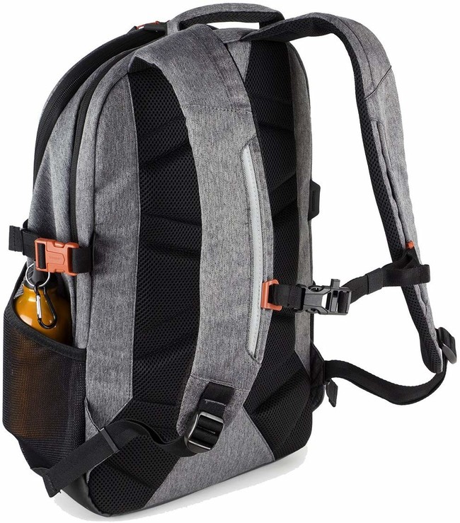 Oferta de Amazon en la la mochila para portátiles de 15,6" Targus Urban ...