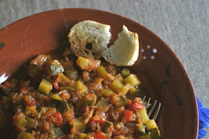 Pisto manchego. Receta de cocina fácil, sencilla y deliciosa