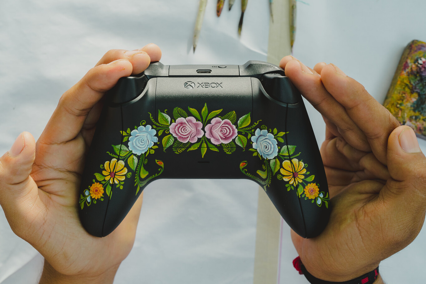 Xbox teamed up with three groups of three indigenous artisans in Mexico ...