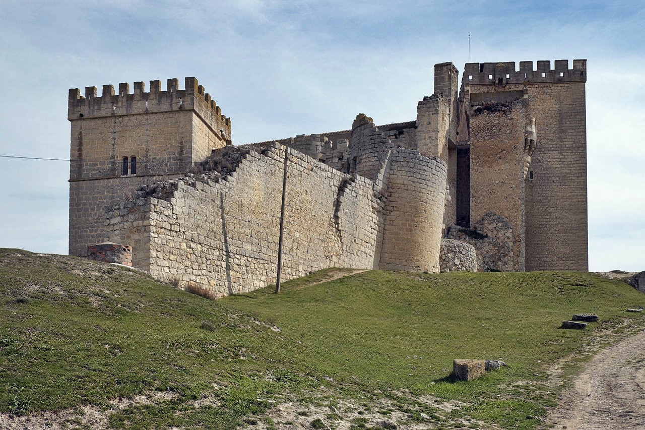 Los ocho mejores castillos de Castilla-León recogidos en una sola ruta ...