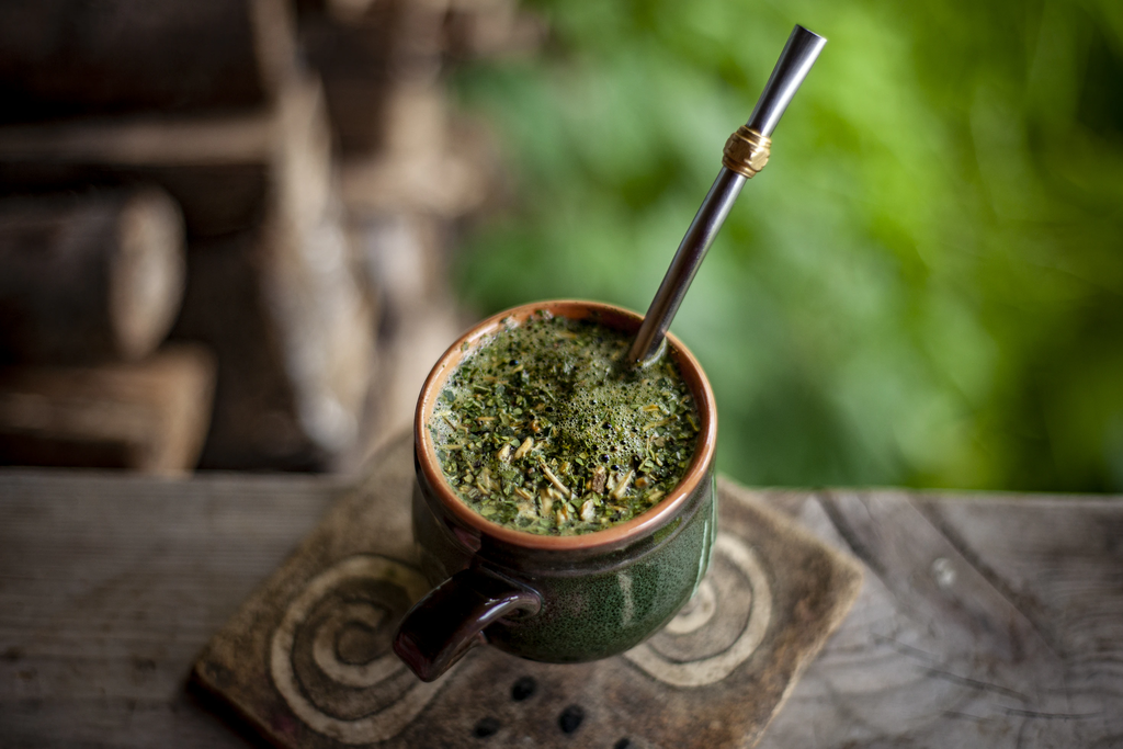 Qué es la yerba mate, la bebida más popular en Argentina y otros países ...