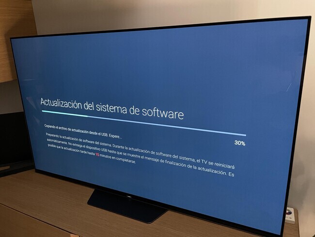 Android 9 Pie comienza a llegar a los televisores Sony con Android TV ...