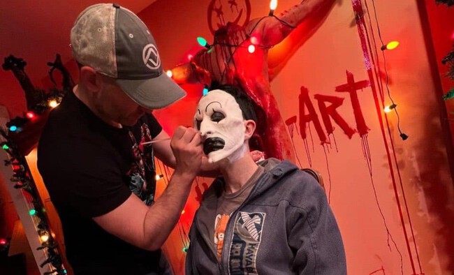 La actriz de 'Terrifier' Catherine Corcoran presenta una demanda por ...