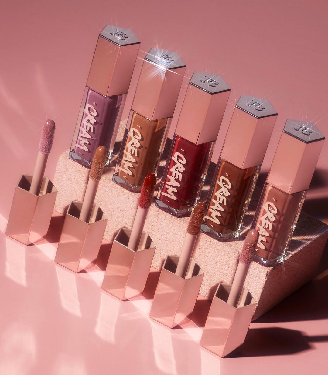 Fenty Beauty termina el año con novedades de maquillaje de lo más ...