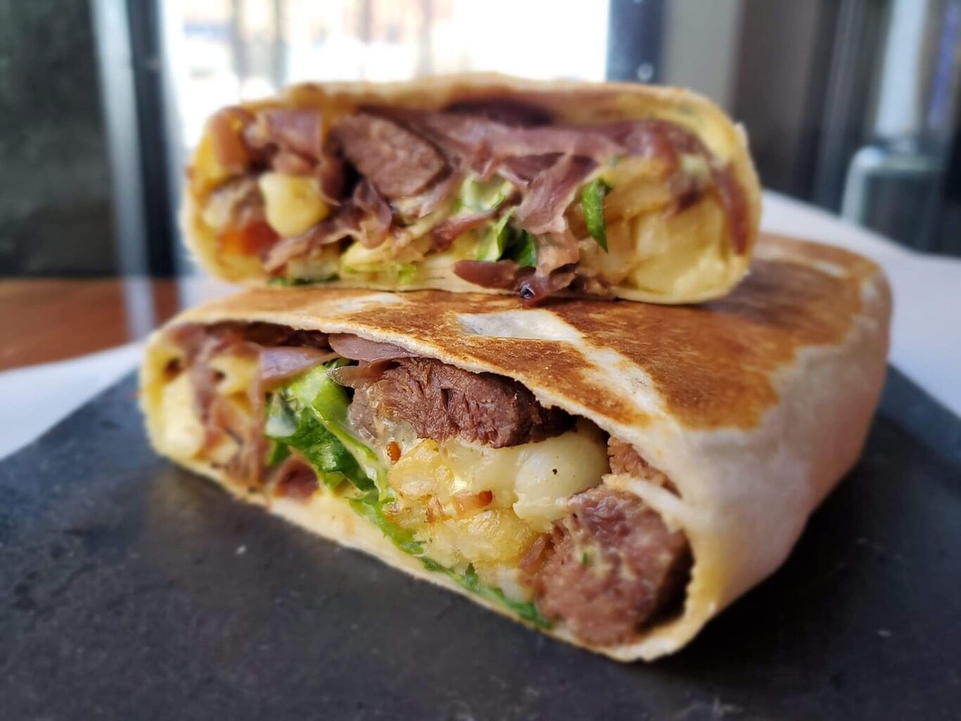 Tacos franceses: el híbrido entre panini, kebab y burrito es la ...