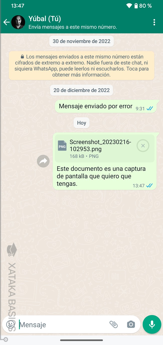 Cómo enviar un archivo o documento añadiendo un comentario en WhatsApp
