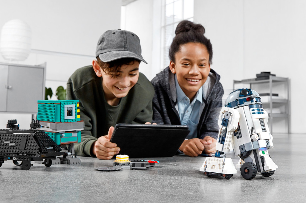 Lego Star Wars Boost Droid Commander: un nuevo kit para aprender ...