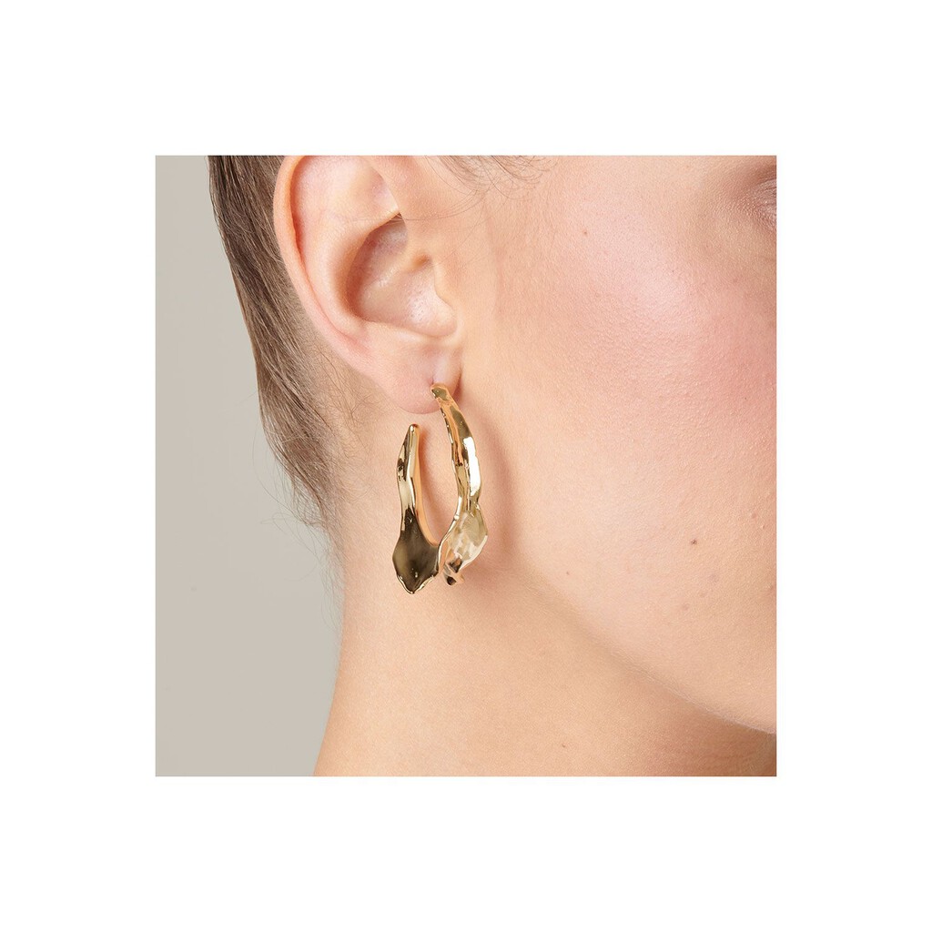 23 pendientes de aro: un clásico que nunca falla