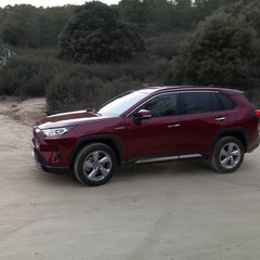 Para los amantes del aire libre: os presentamos el Toyota RAV4
