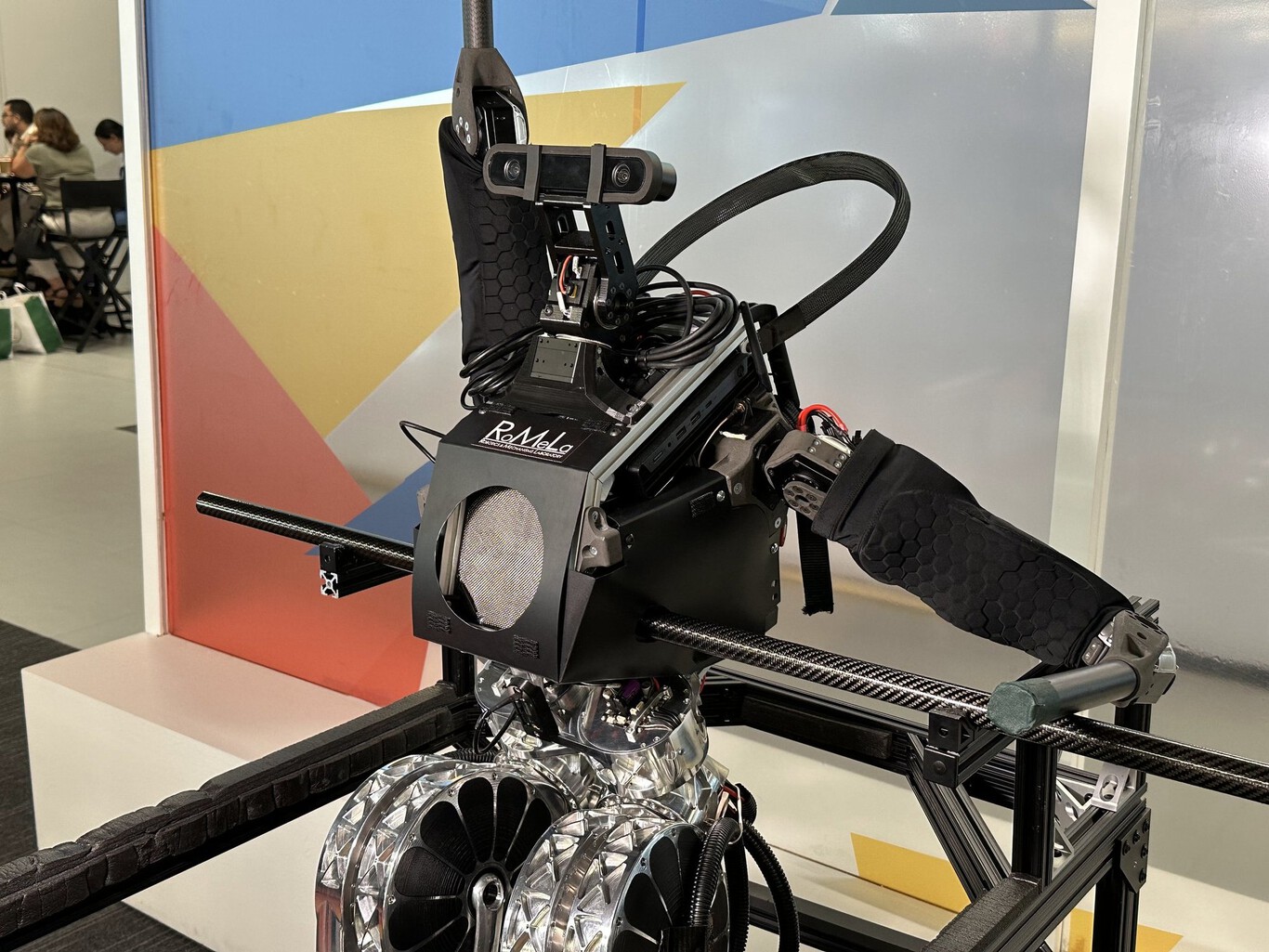 Conociendo a ARTEMIS: el nuevo robot más rápido del mundo también sabe ...