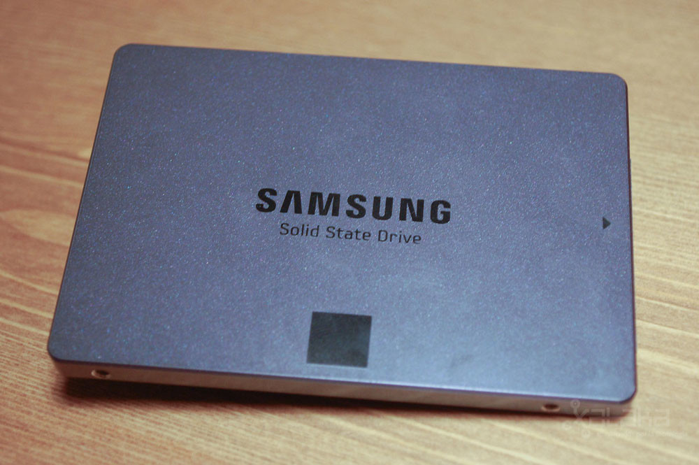 Unidades SSD con TLC NAND: ¿en qué afecta la nueva tecnología a tu disco?