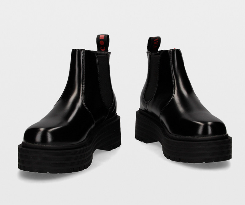 Nos inspiramos en el street style par pisar con fuerza este invierno ...