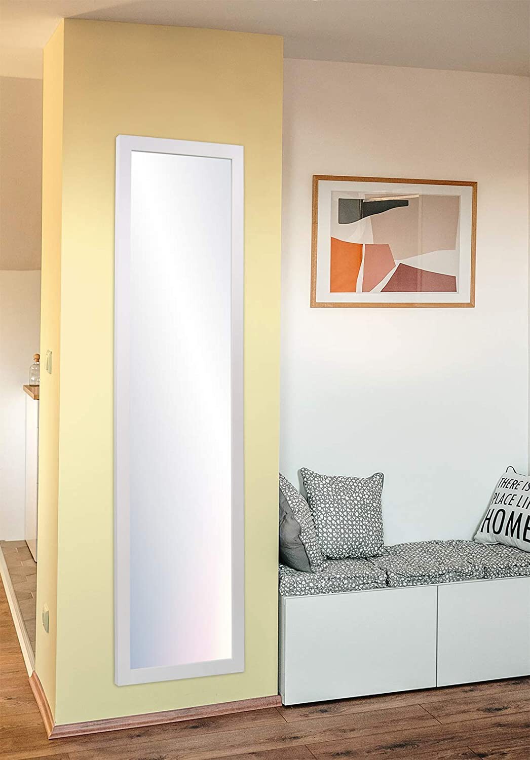 11 espejos de cuerpo entero para vernos reflejados, decorar y dar profundidad al dormitorio