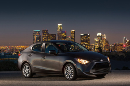 El Scion iA es el sedán de Toyota que triunfará en México porque es un ...