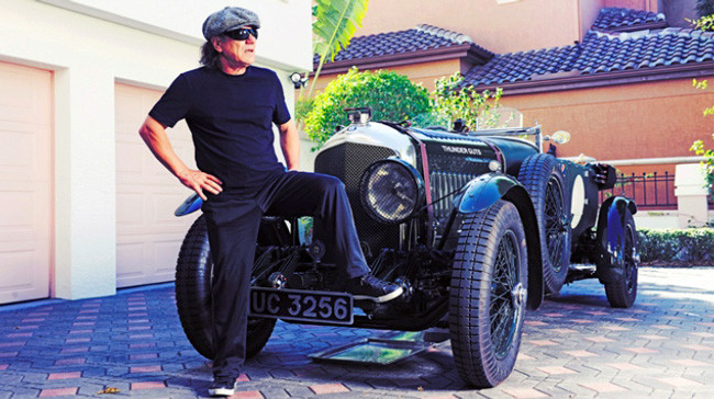 'Cars that rock' el programa de coches de Brian Johnson, cantante de AC/DC