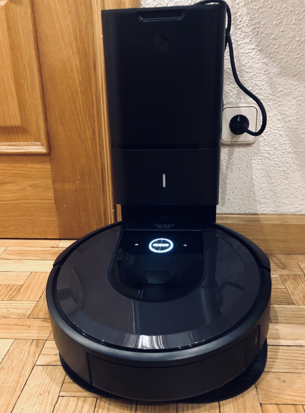 iRobot Roomba i7+, análisis: review con características, precio y ...