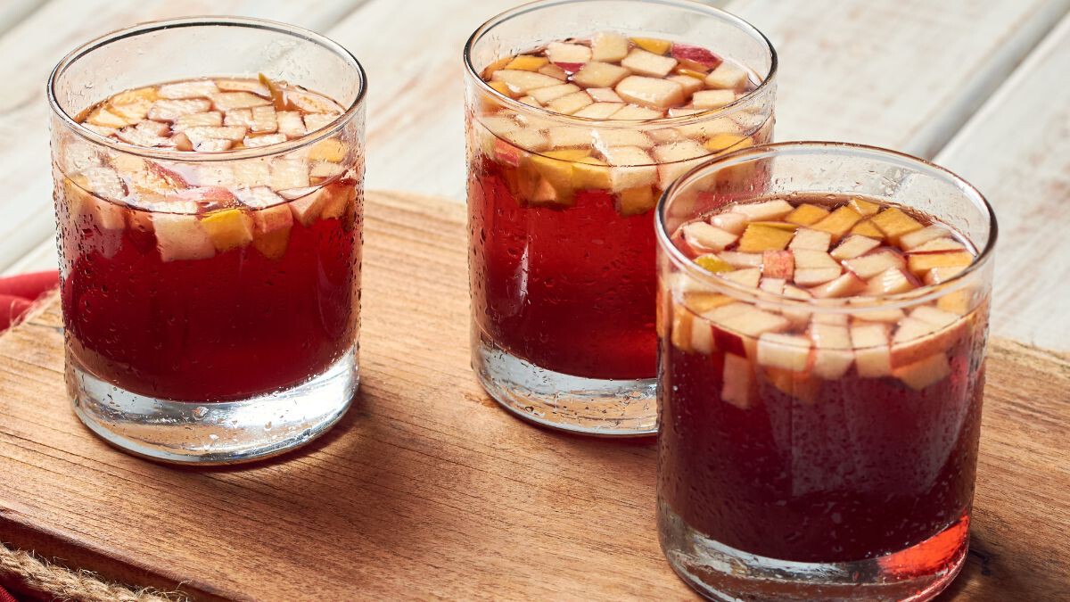 Cómo hacer 1 litro de Clericot de frutos rojos con vino tinto para la ...