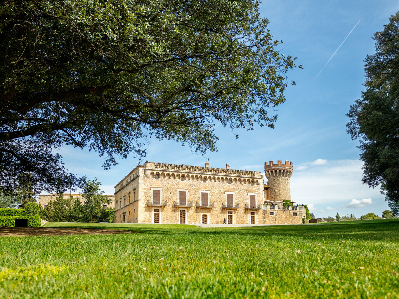 Los 10 castillos más impresionantes que ver en España, según el ...