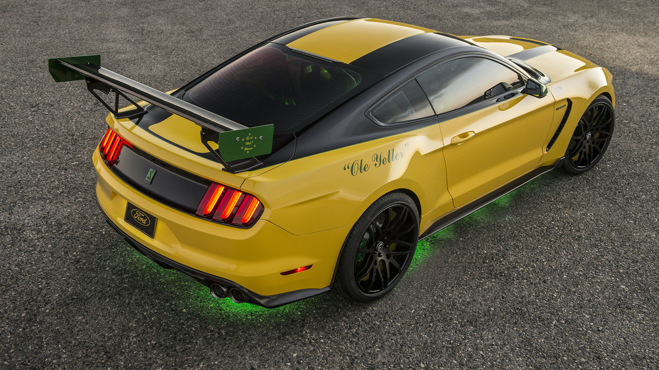 Posiblemente este es el Ford Mustang más feo que hayas visto, pero ...