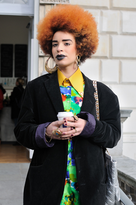 Detalles de estilo en la Semana de la Moda de Londres por Alberto Bringas