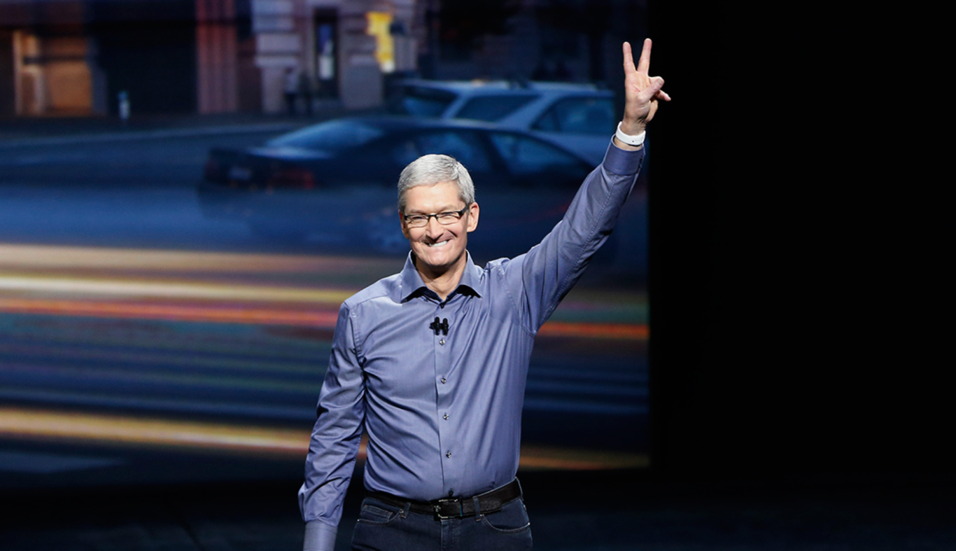 Tim Cook cree ver un iPhone en un cuadro del S XVII