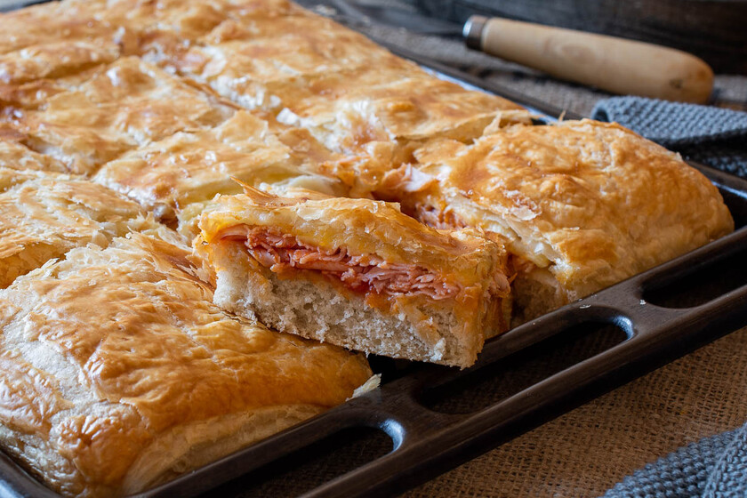 Pizza parigina o parisina, receta de cocina típica de Nápoles fácil y ...