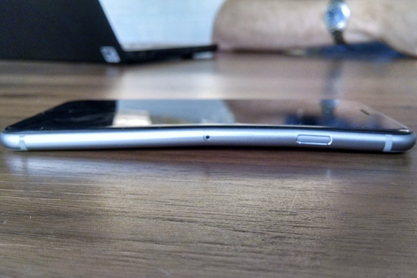 Vuelve el #bendgate, Apple tenía constancia de que los iPhone 6 eran ...