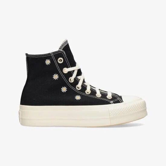Sprinter rebaja las zapatillas Converse que combinan con todos los ...
