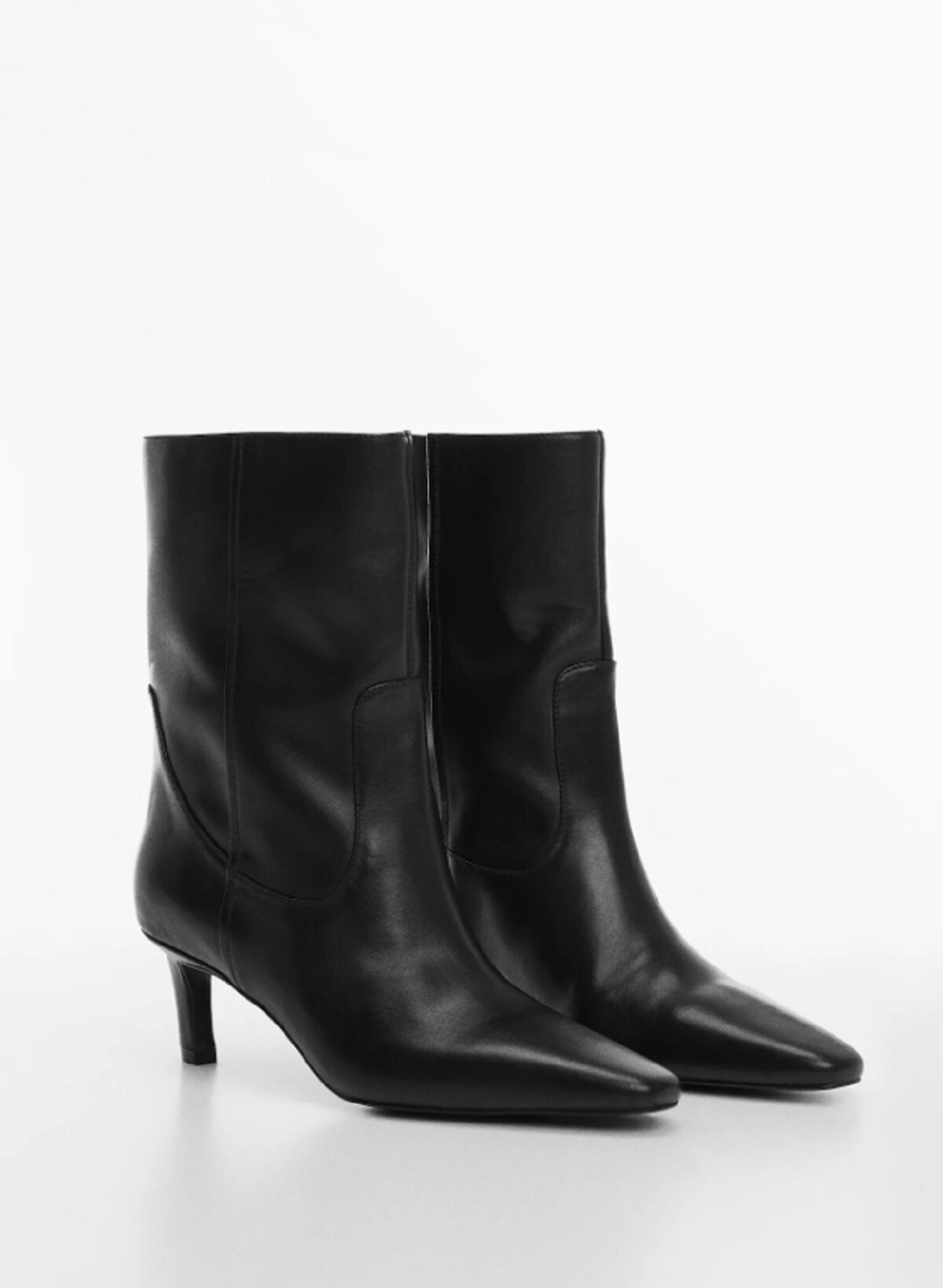 Los kitten heels, los tacones más cómodos para el día a día, han vuelto ...