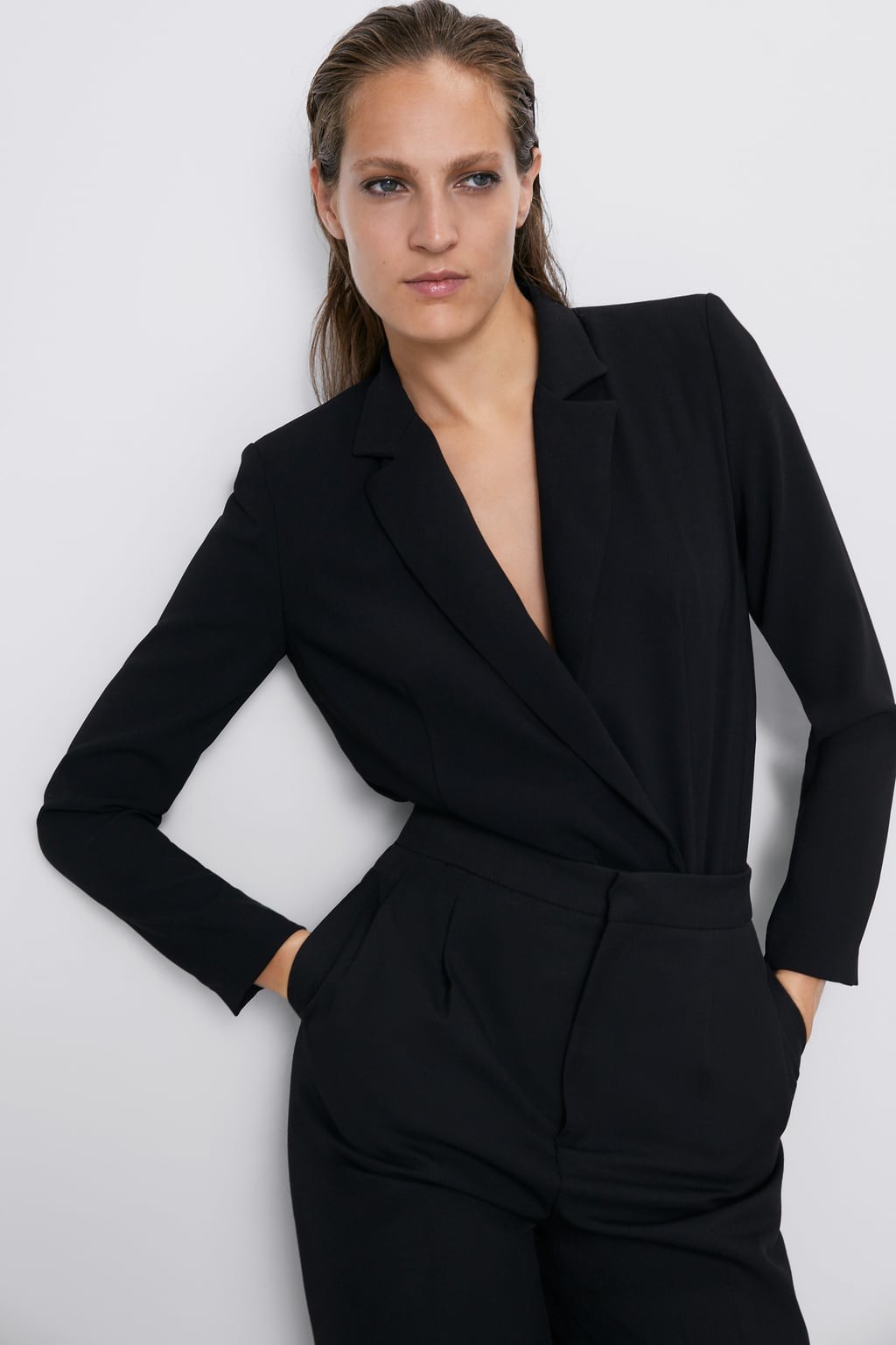 Un body de manga larga es la solución perfecta para muchos quebraderos ...