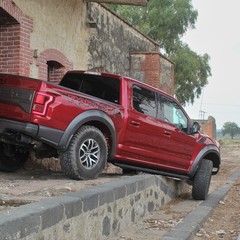 Ford Raptor, a prueba: un monstruo con dos turbos, capaz de todo y sin ...