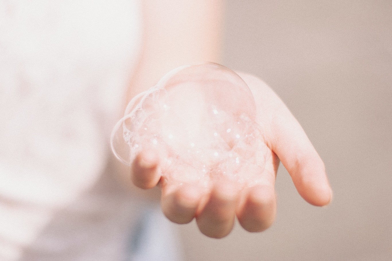 Todo lo que deberías saber antes de hacer gel desinfectante casero
