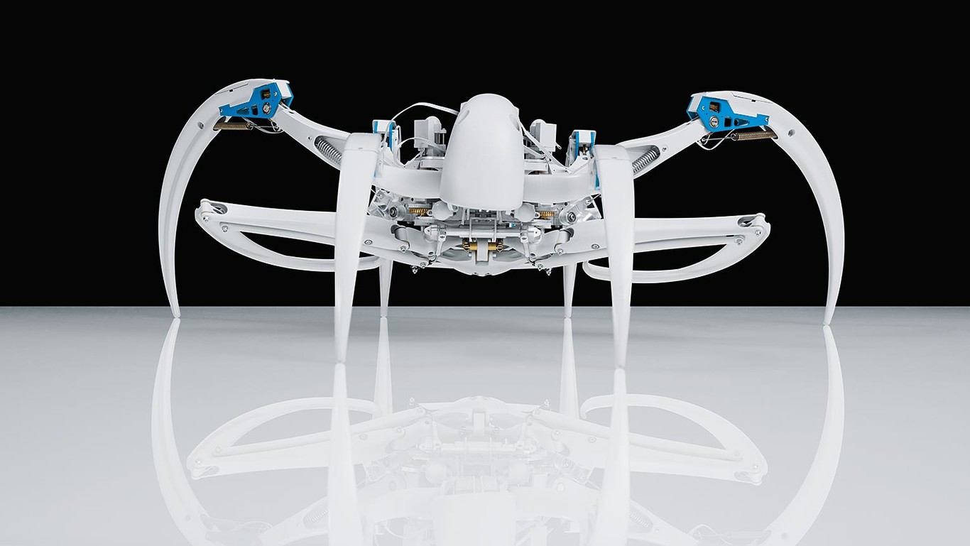 Esta impresionante araña robot es capaz de rodar y tiene todo para ser ...