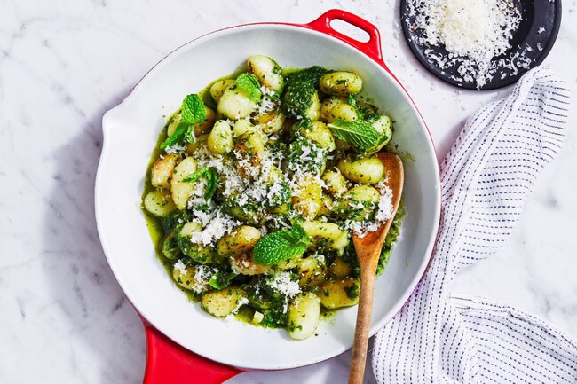 Recetas de Elena Reygadas: cómo hacer Gnocchis de papa con chaya y hoja ...