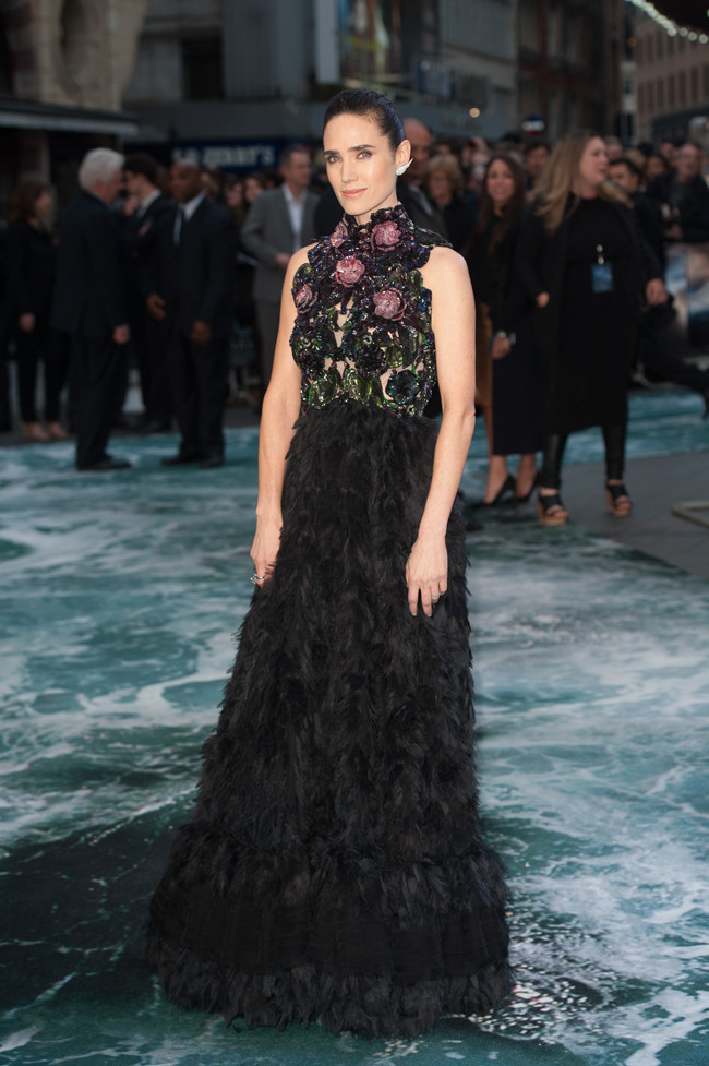 Emma Watson y Jennifer Connelly en la premiere de Noah en Londres