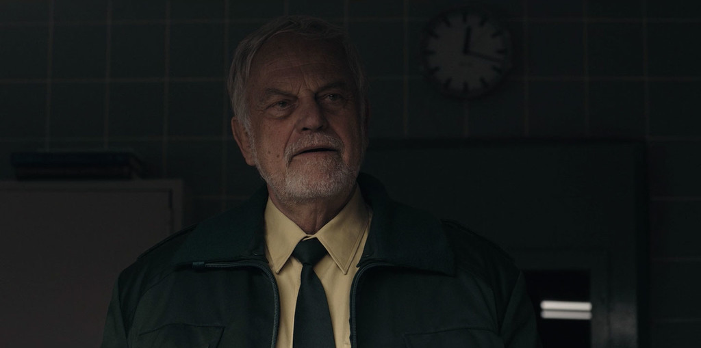 El croquis definitivo (con fotos) para entender quién es quién en Dark ...