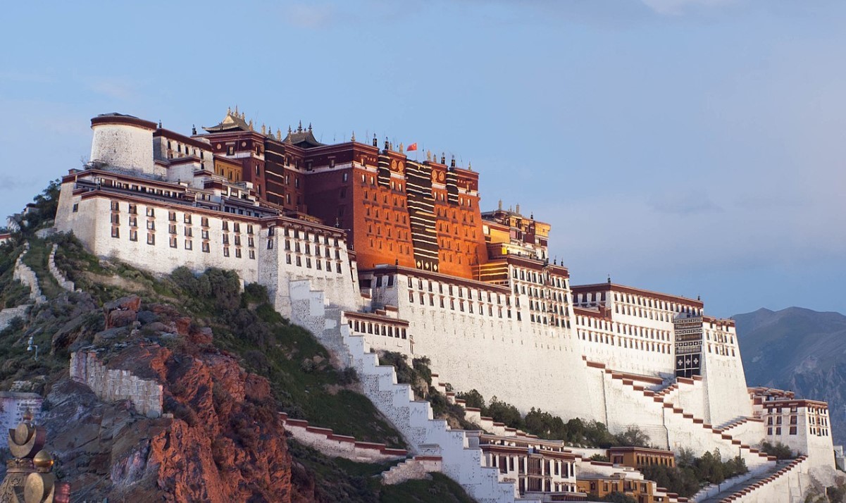 The world's best monuments and landmarks created in Minecraft - iGamesNews