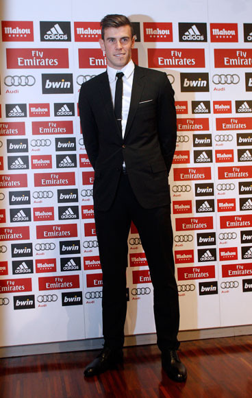 Gareth Bale llega al Real Madrid y da toda una lección de estilo en su ...