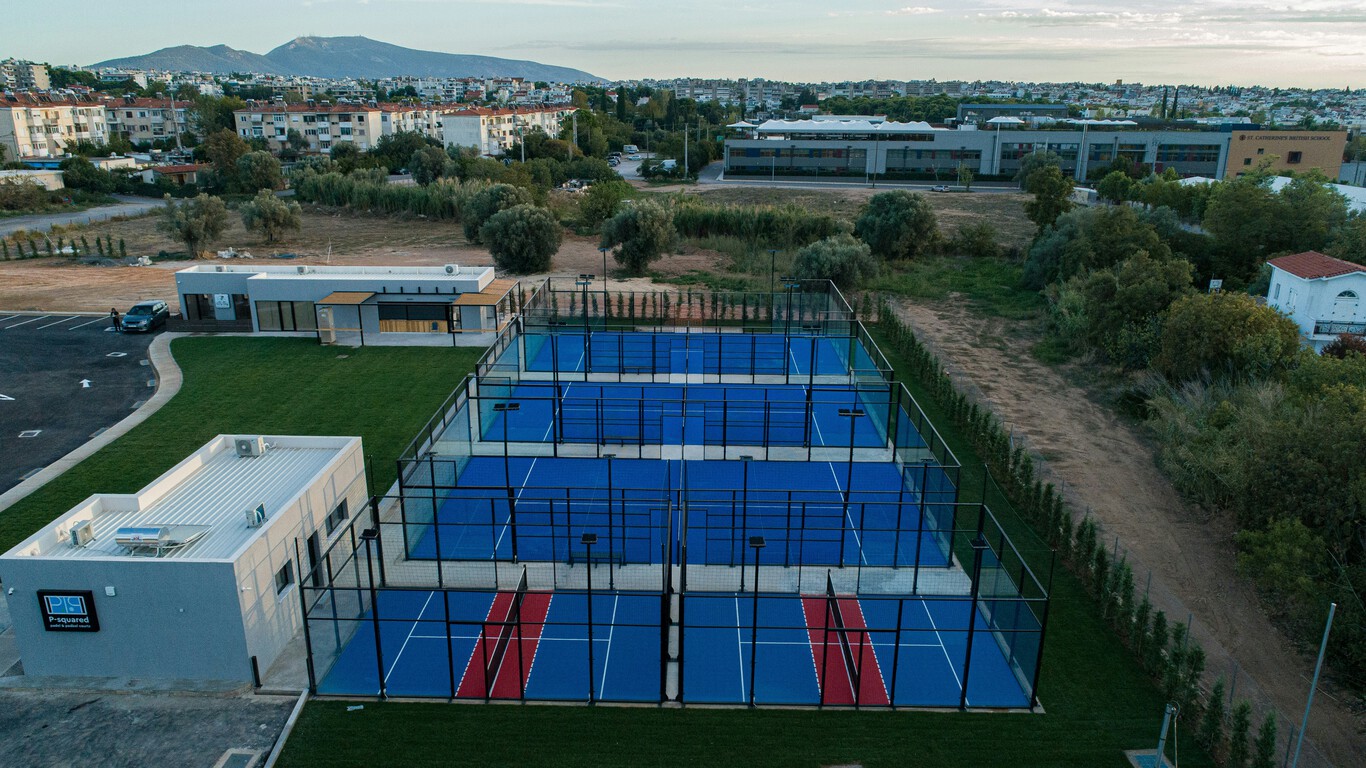 Donde tú ves una pista de pádel, un pájaro no ve nada: la obsesión de ...