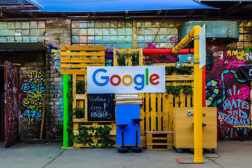 Google Imágenes está preparando la insignia "Bajo licencia" en sus ...