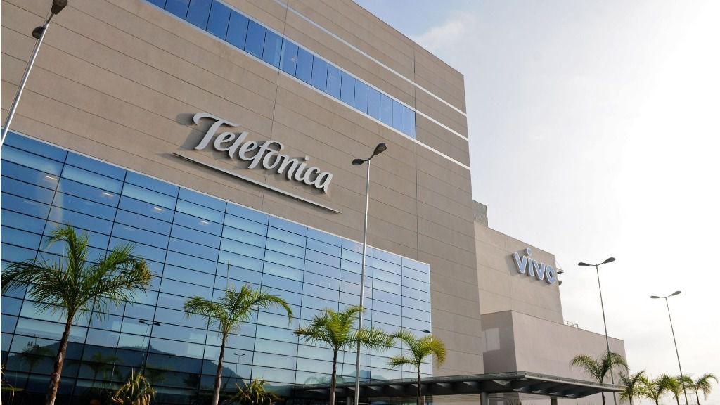 El primer movimiento de la nueva Telefónica en Brasil coloca 1.909 ...
