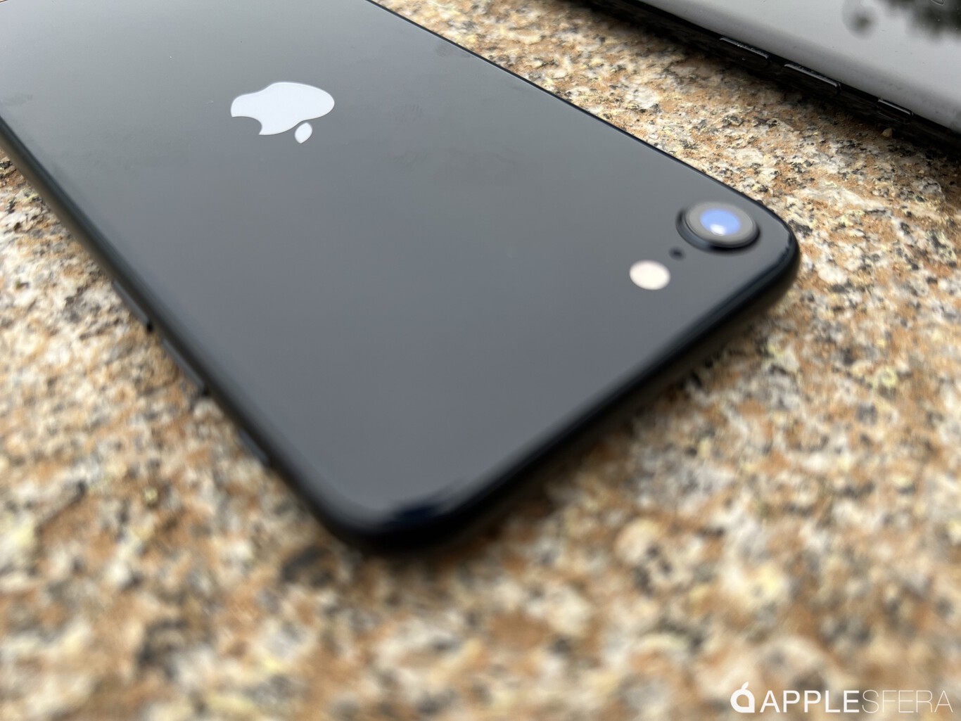 iPhone SE 2022: análisis, review a fondo de sus características y precio