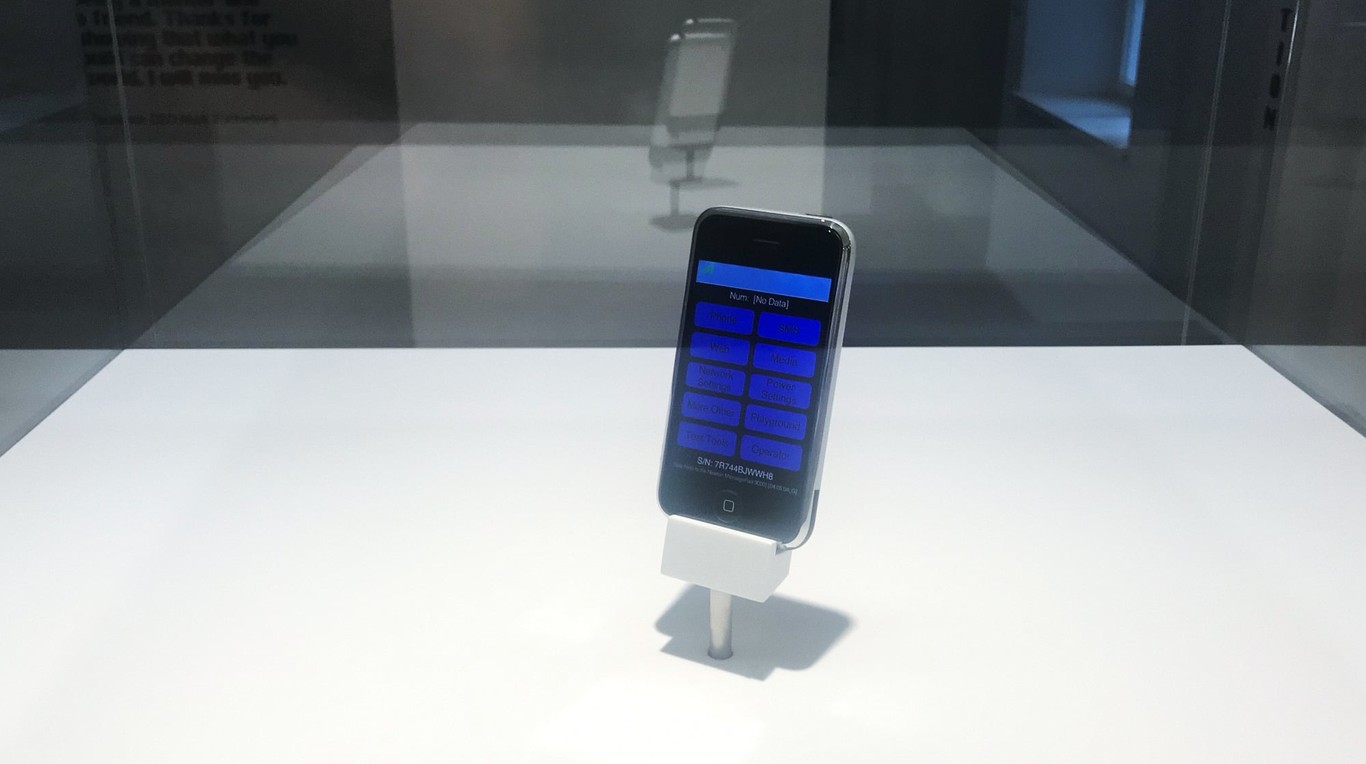 Museo de Apple en Praga, así es visitar la colección privada sobre ...