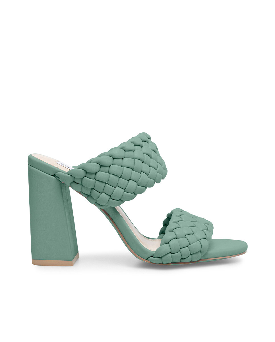 21 sandalias trenzadas y acolchadas: la tendencia en calzado que sigue ...