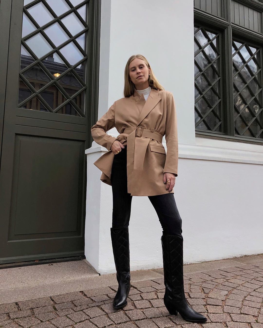 El street style nos muestra con clase y elegancia 11 maneras de ...