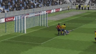 Imágenes del PES 5 para PSP